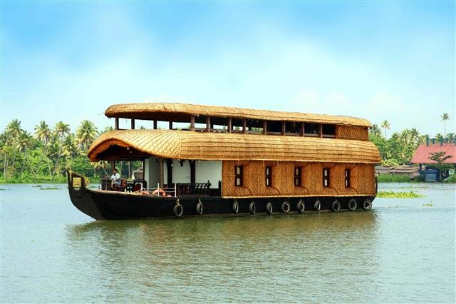Cochin backwater tours,Backwater tour from Cochin or kochi